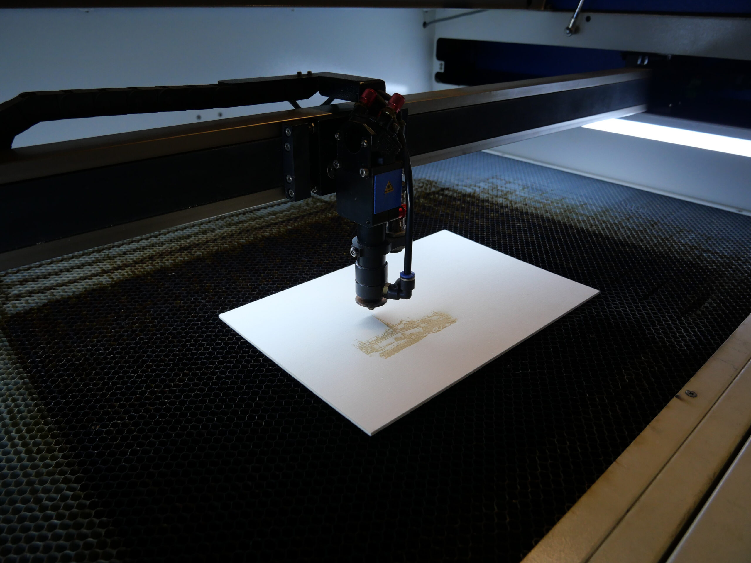 Laser Cutter - Ausstattung - MakerSpace Schwerte